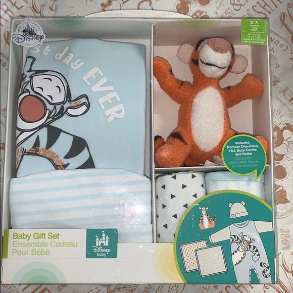 Disney | Matching Sets | Disney Tigger Baby Gift Set 3 6 Months | Poshmark